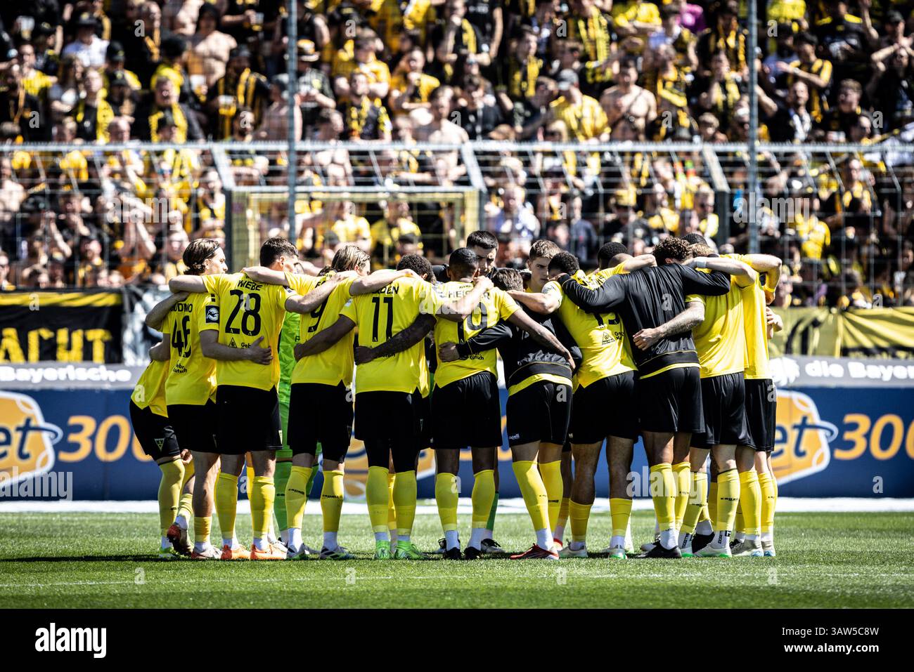 Team Mannschaft Teamkreis Mannschaftskreis Alemannia Aachen Stock Photo ...