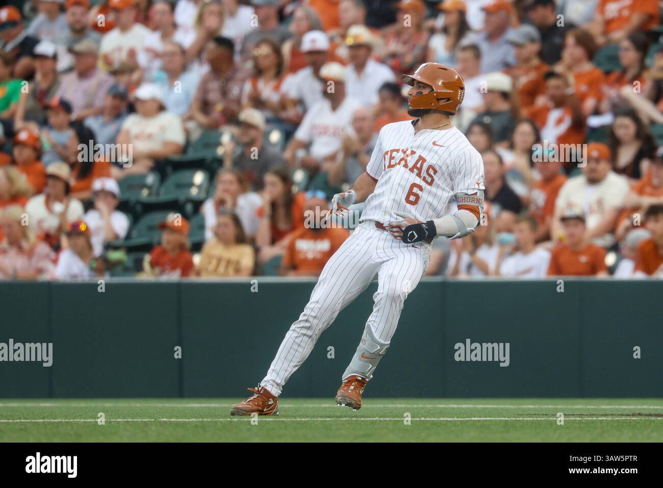 AUSTIN, TX - APRIL 18: Texas catcher Rylan Galvan (6) holds up at first ...