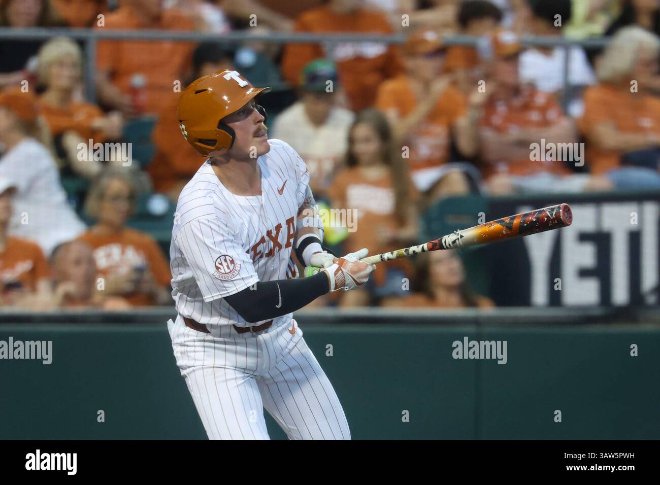 AUSTIN, TX - APRIL 18: Texas catcher Kimble Schuessler (10) watches the ...