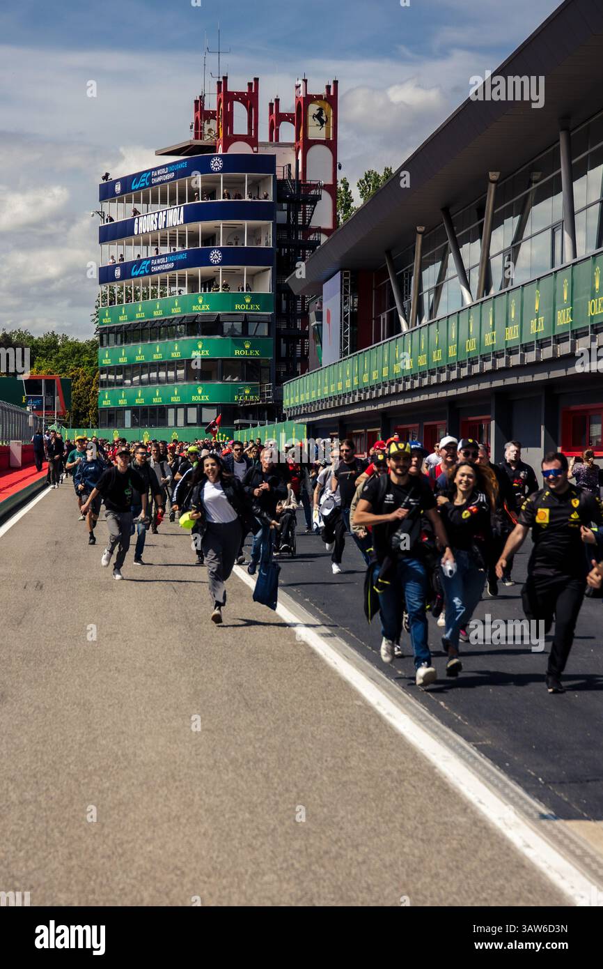 Imola, Italy. 19th Apr, 2025. Pit walk during the 6 Hours of Imola FIA ...
