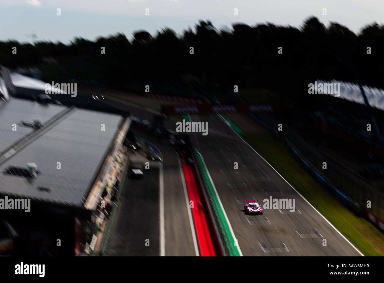 Imola, Italy. 19th Apr, 2025. 85 FREY Rahel (swi), GATTING Michelle ...