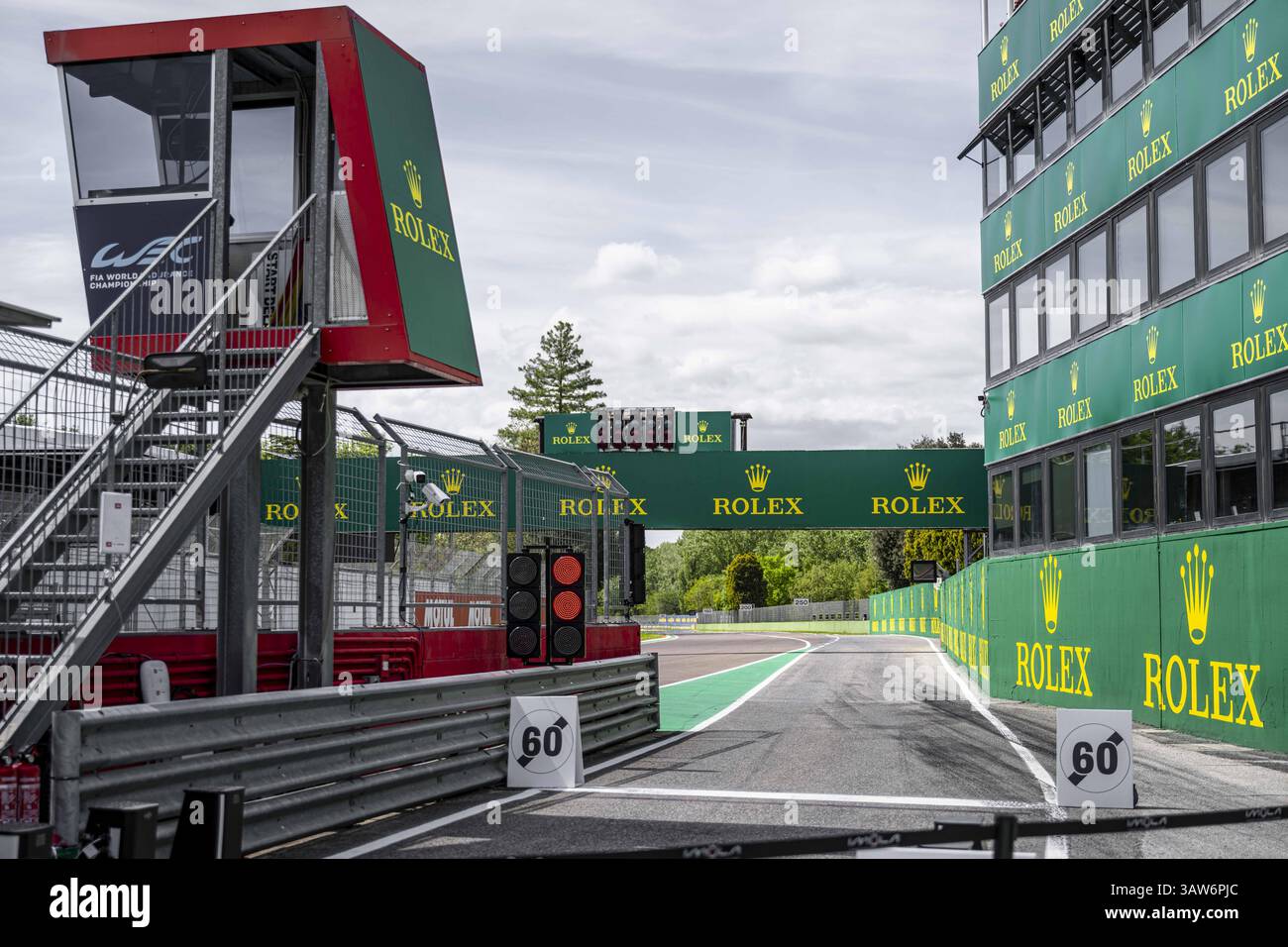 Imola, Italy. 19th Apr, 2025. View from Pit Lane during WEC - 6 Hours ...