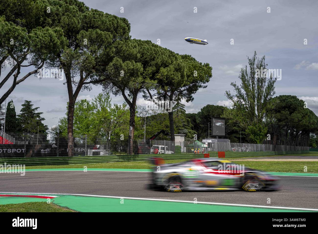Goodyear Airship and Vista AF Corse, Ferrari 296 LMGT3, Francois Heriau ...