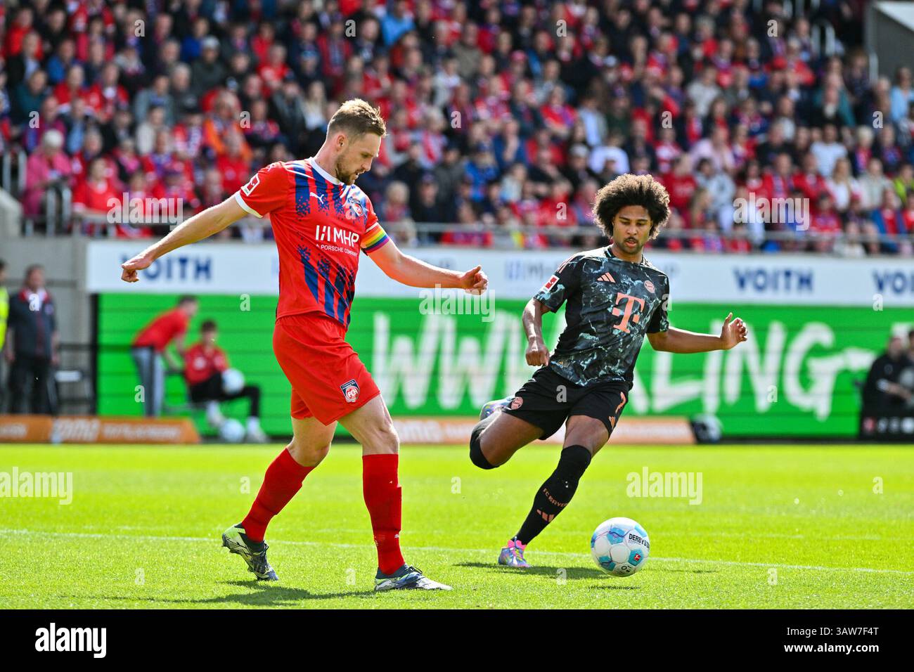 6 und serge gnabry fc bayern muenchen hi-res stock photography and ...