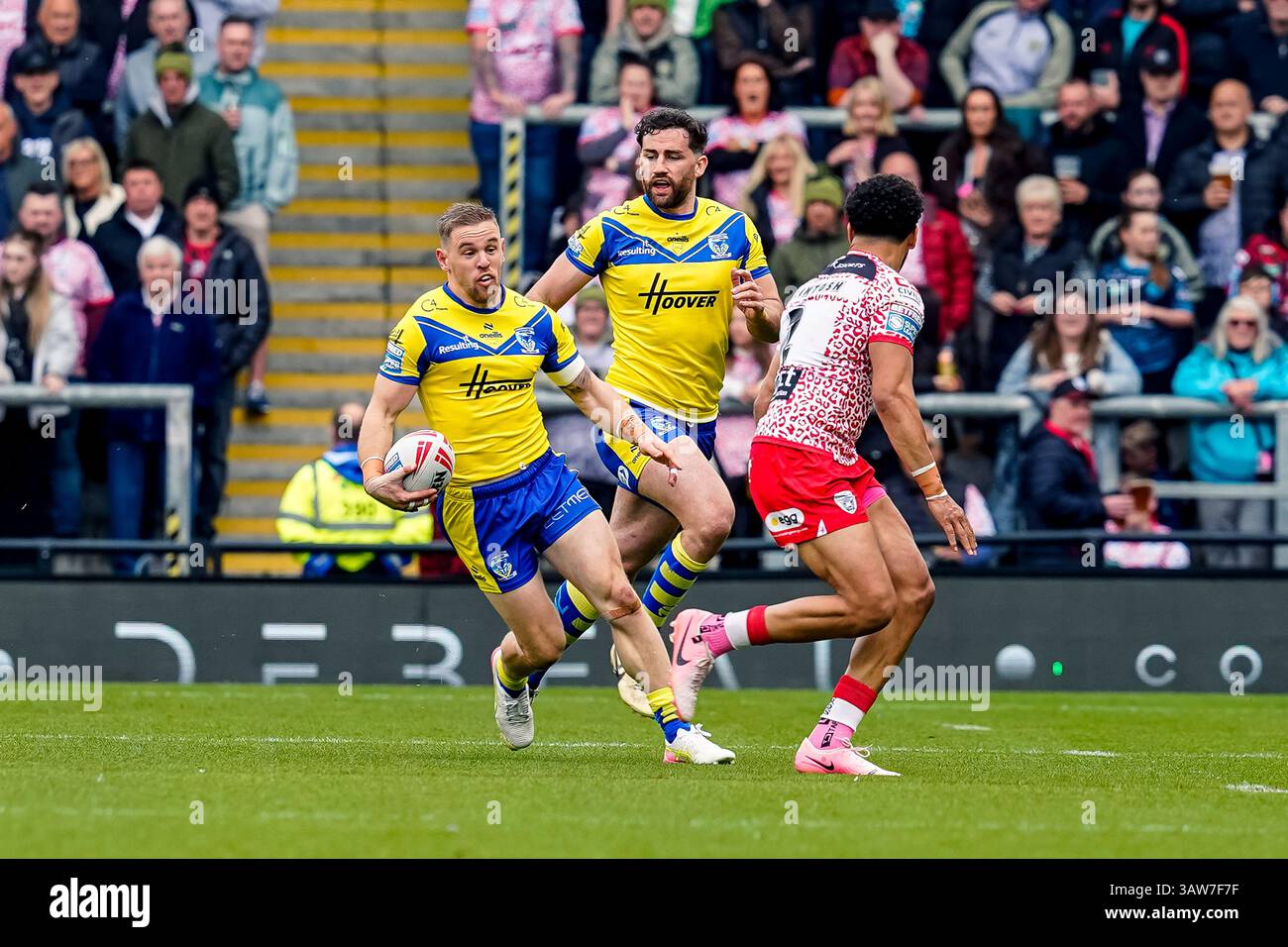 Matt Dufty on the break. Leigh Sport Village. Leigh, Greater Manchester ...