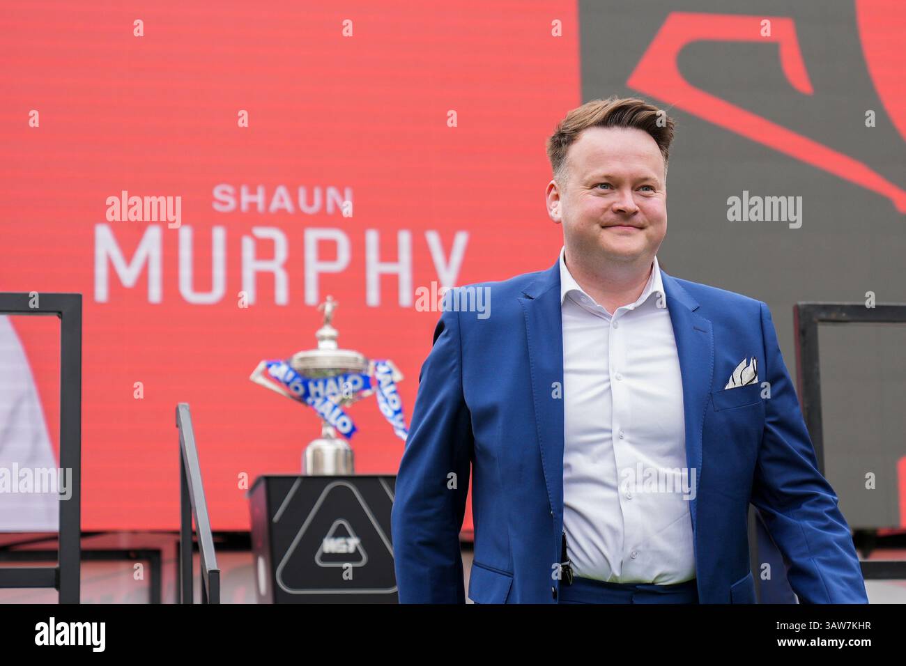 Sheffield, UK. 18th Apr, 2025. Shaun Murphy during the 2025 Halo World ...