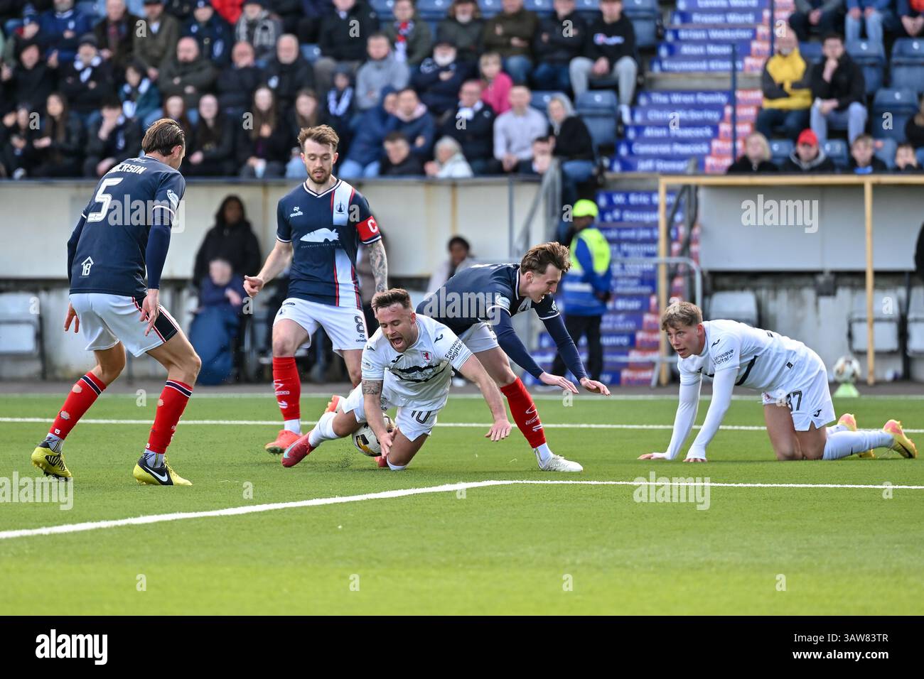 Finn yeats hi-res stock photography and images - Alamy