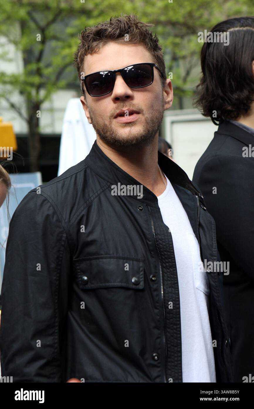 Ryan phillippe 2016 hi-res stock photography and images - Alamy