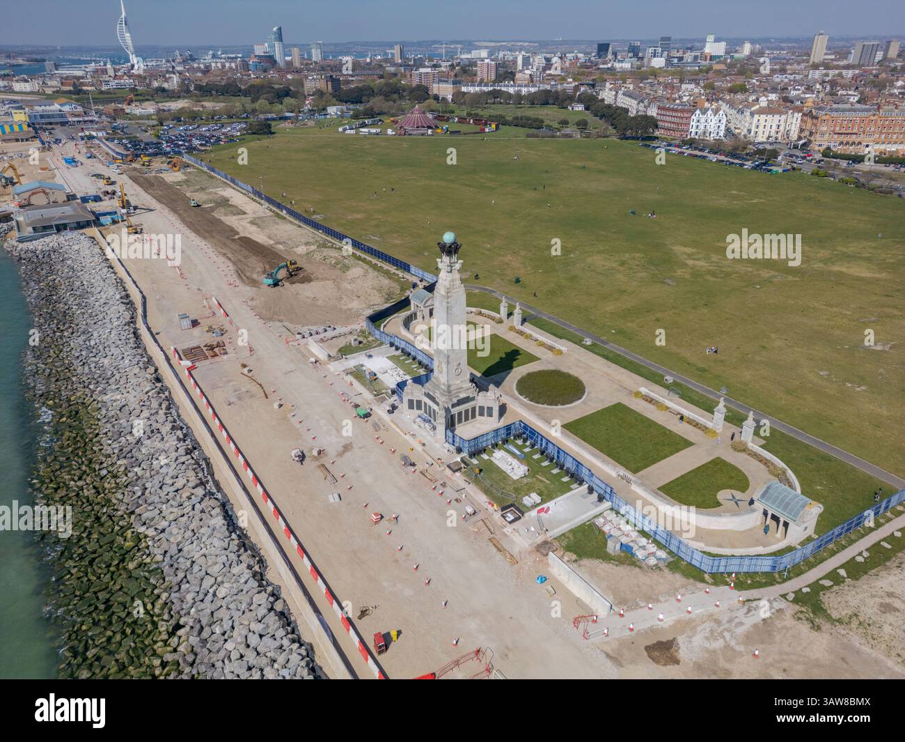 Aerial view of Portsmouth Naval Memorial and Southsea Common, Southsea ...
