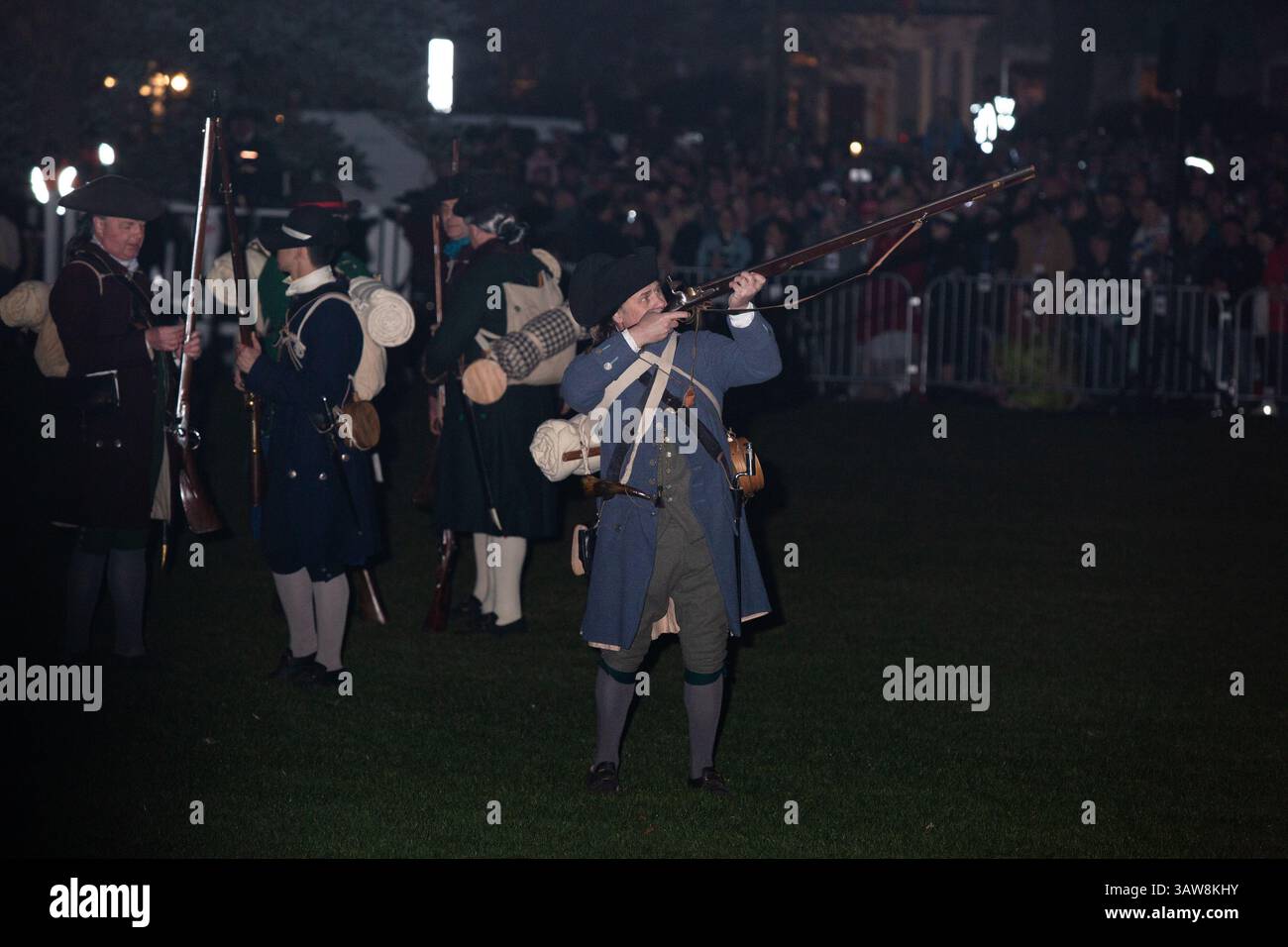 Lexington, USA. 19th Apr, 2025. Reenactors prepare for the 250th ...