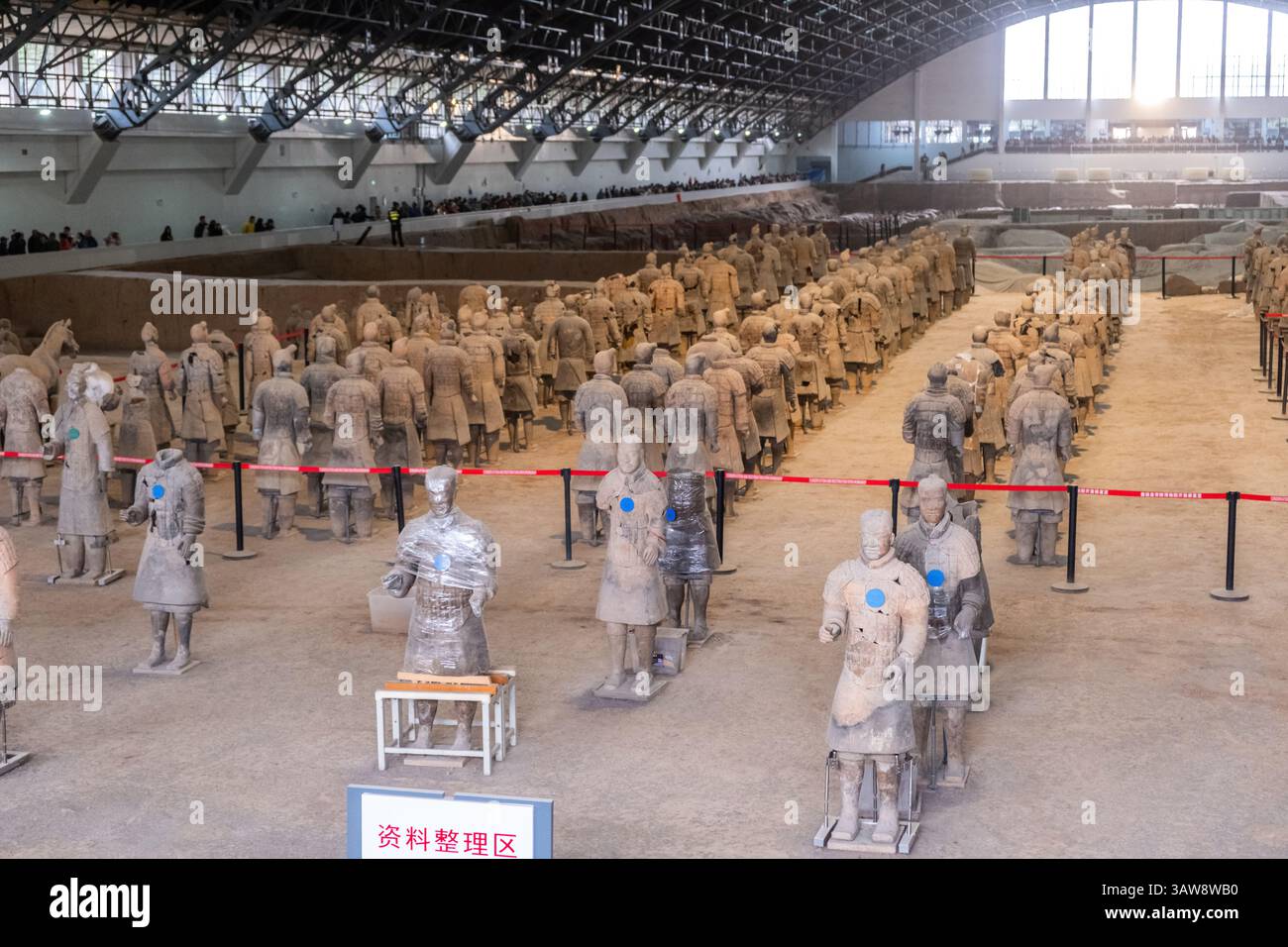 Terracotta Army Warriors archaeological site in Xian, China ...