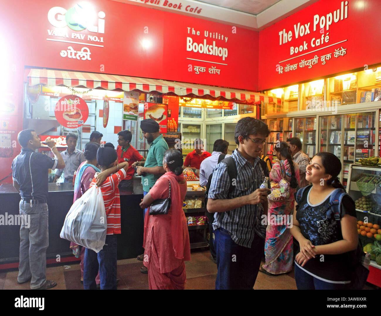 Indians eating in a restaurant hi-res stock photography and images - Alamy
