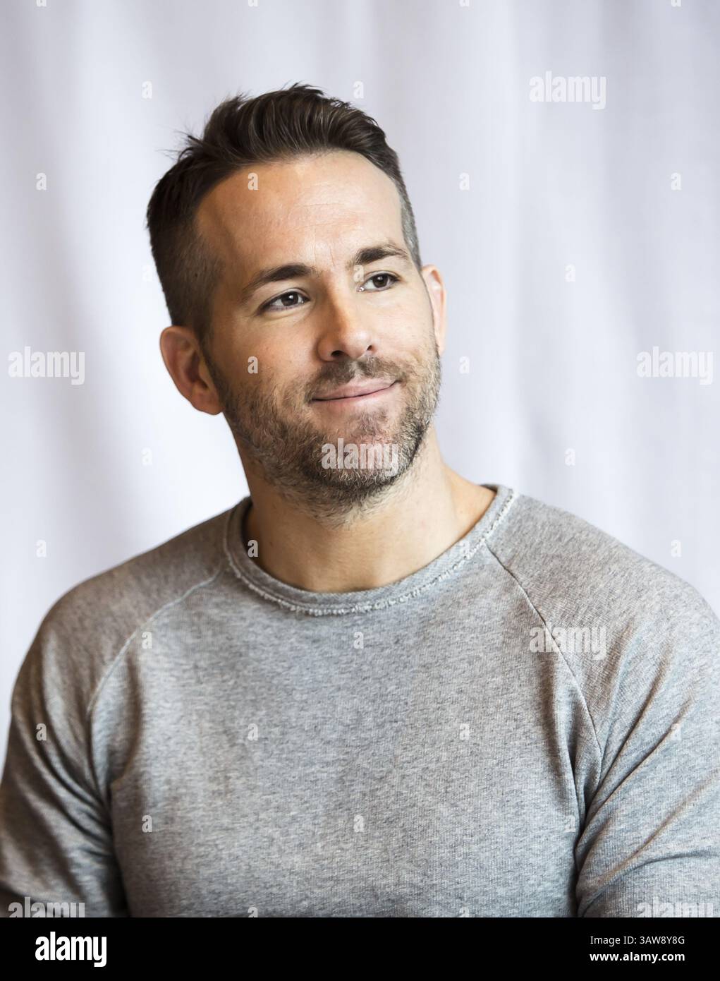February 8, 2016 - Hollywood, California, U.S. - RYAN REYNOLDS promotes ...