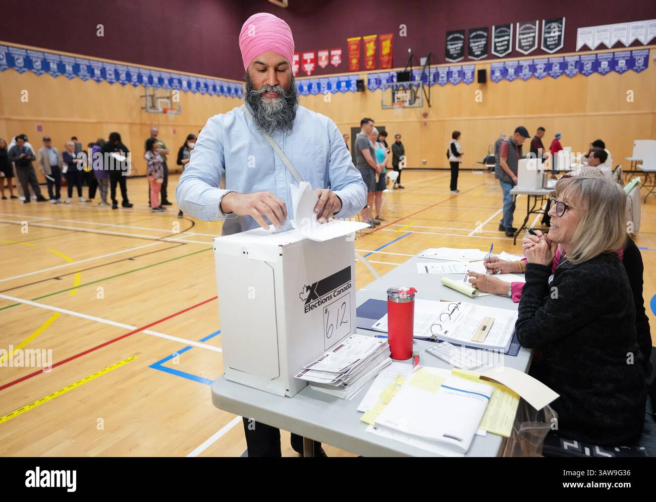 NDP Leader Jagmeet Singh votes in his riding at the advance polls ...