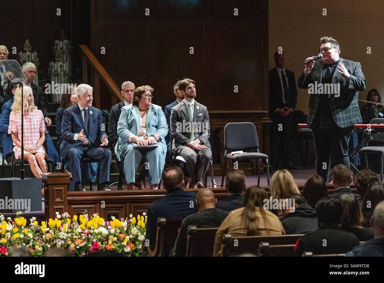 Former President Bill Clinton listens to Gospel singer, songwriter, and ...