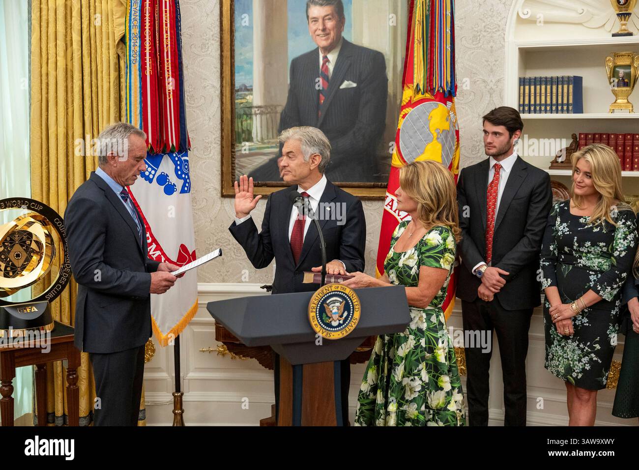 Washington, United States. 18th Apr, 2025. U.S Human Services Secretary ...