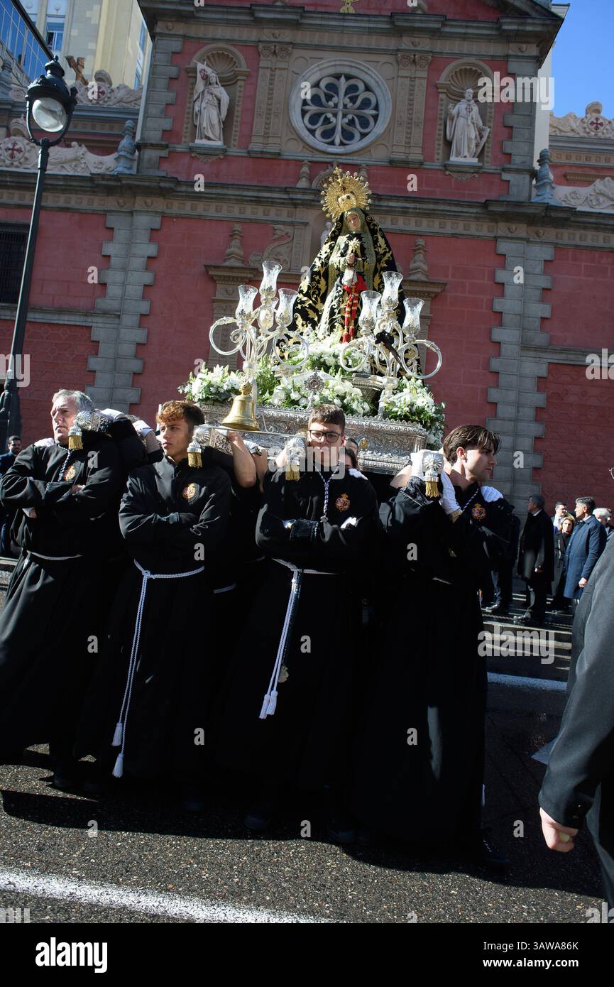 Madrid, Spain. 19th Apr, 2025. People before the procession of La ...