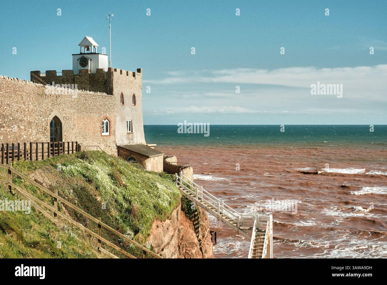 Red mercia mudstone hi-res stock photography and images - Alamy