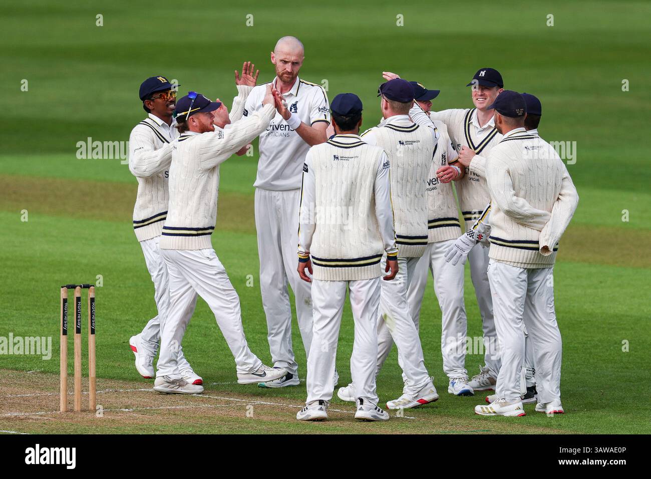 Birmingham, UK. 19th Apr, 2025. #20, Olly Hannon-Dalby of Warwickshire ...