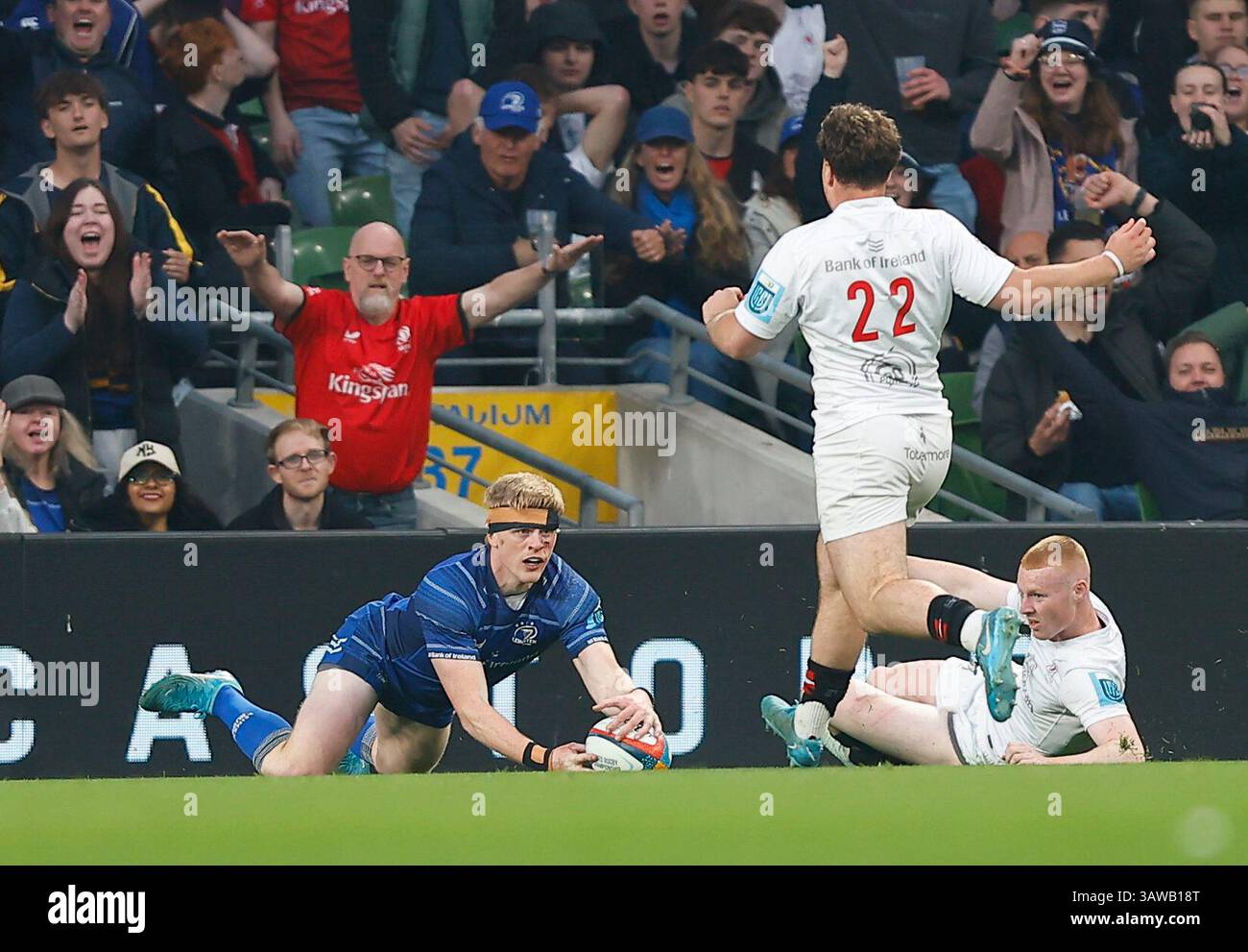 Aviva Stadium, Dublin, Ireland. 19th Apr, 2025. United Rugby Championship, Leinster versus ...