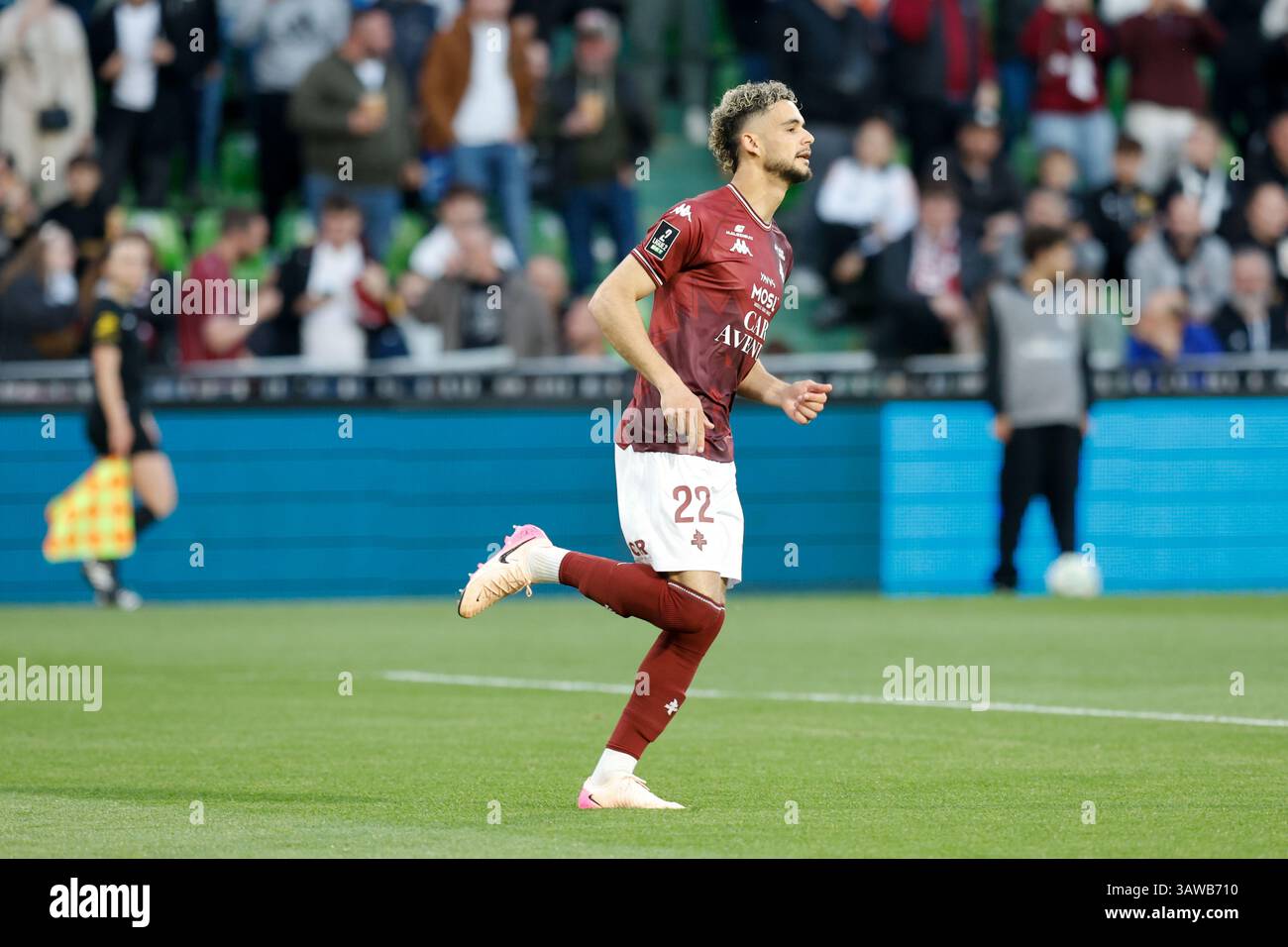 22 Kevin VAN DEN KERKHOF (fcm) during the Ligue 2 BKT match between ...