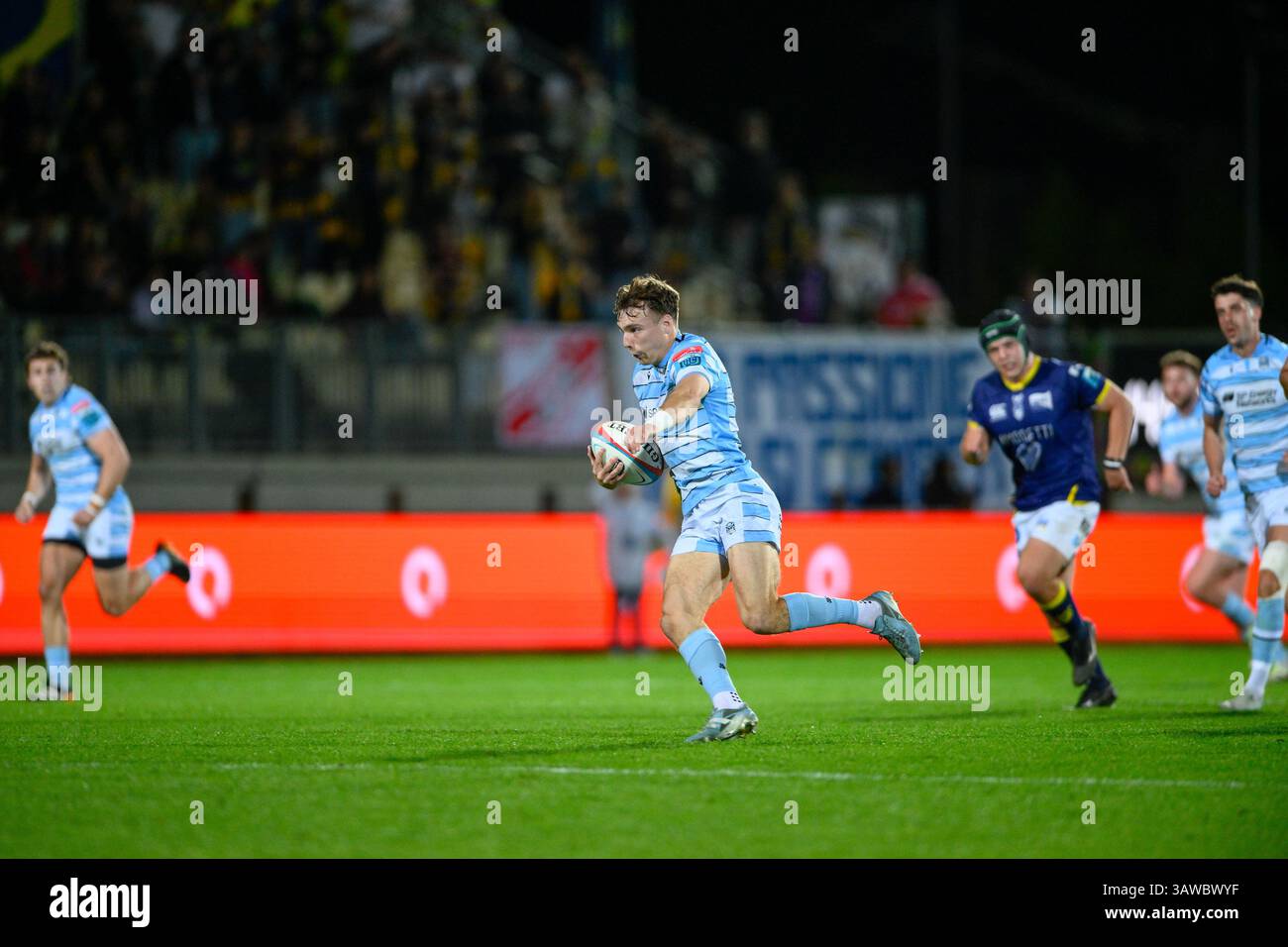 Parma, Italy. 19th Apr, 2025. Jamie Dobie ( Glasgow Warriors ) during ...