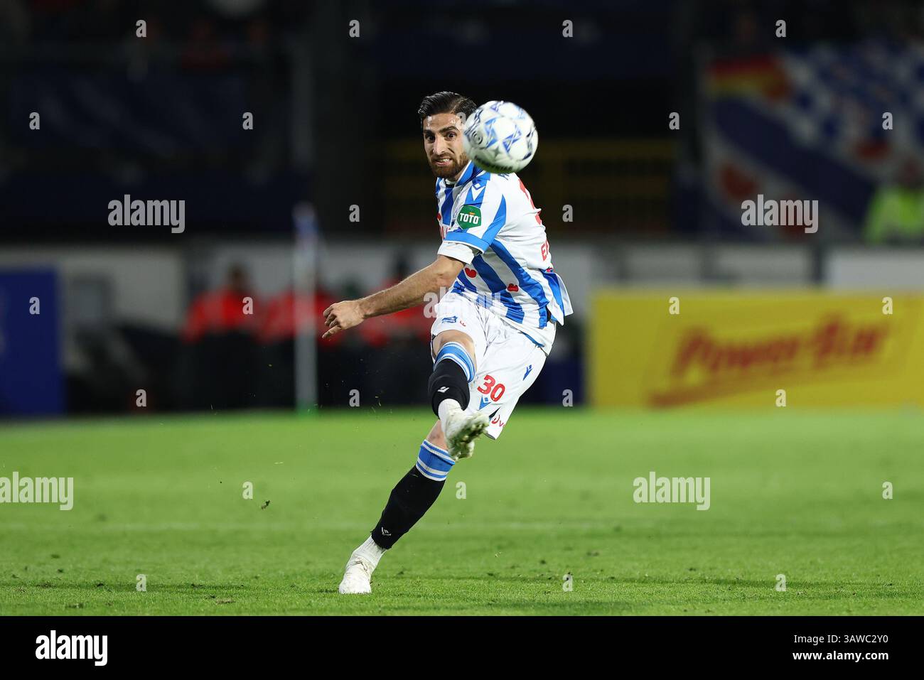 Heerenveen, Netherlands. 19th Apr, 2025. HEERENVEEN, 19-04-2025, Abe Lenstra stadium, season ...