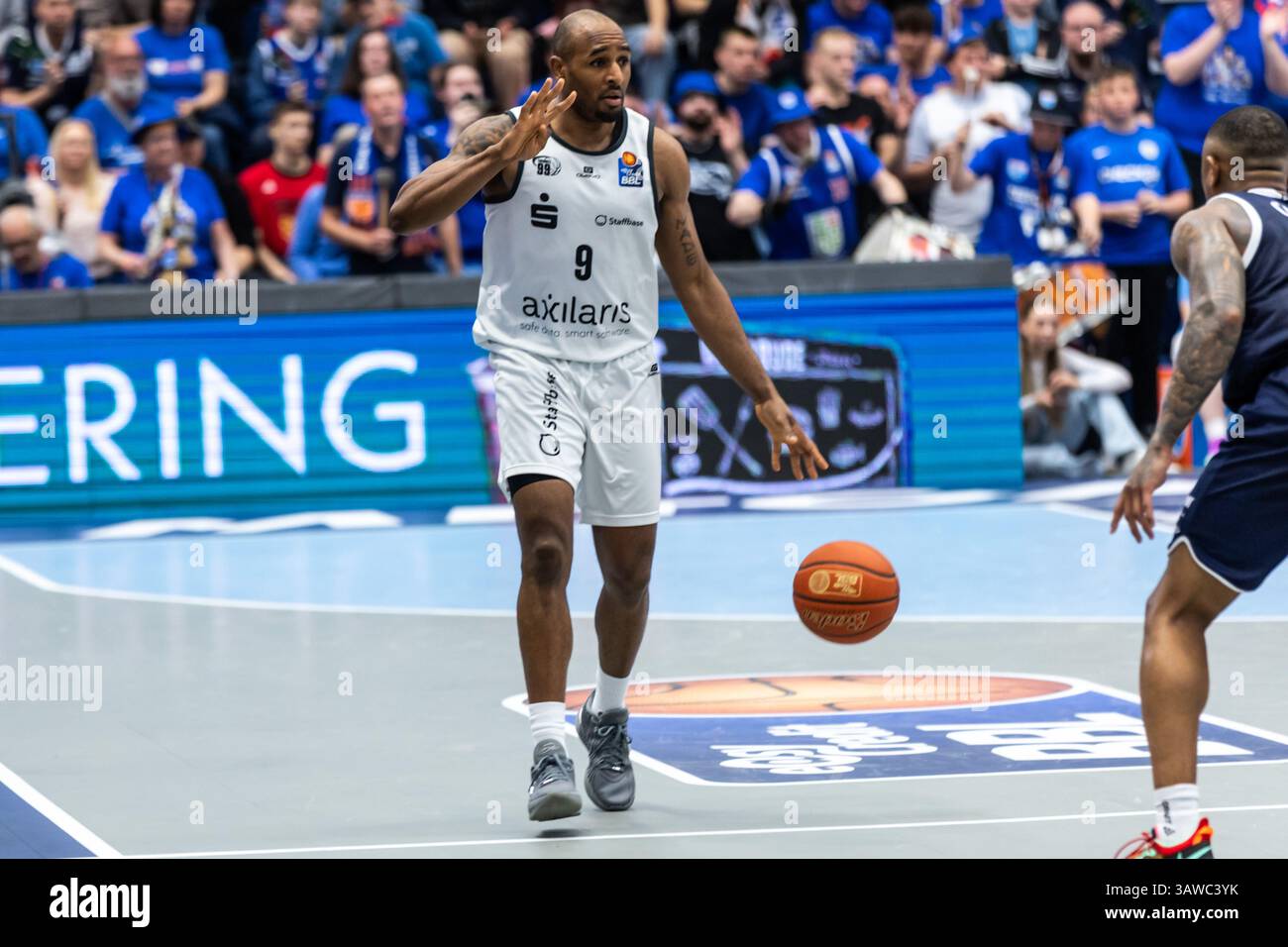 Deandre lansdowne 9 hi-res stock photography and images - Alamy
