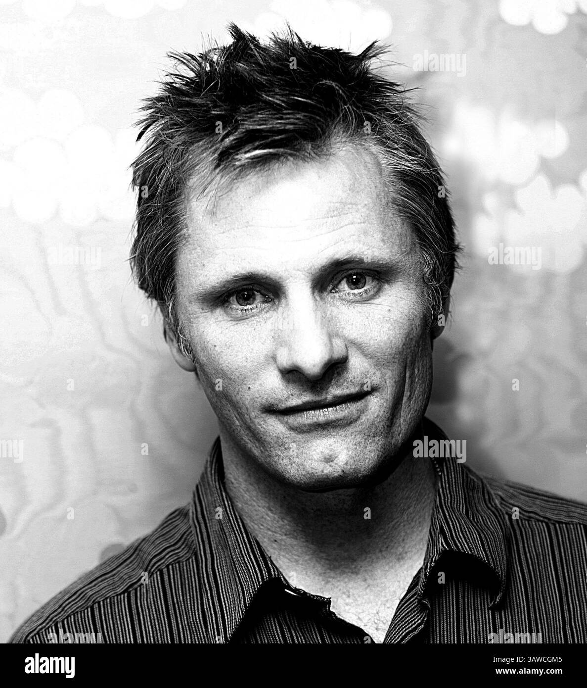 February 22, 2004 - Hollywood, California, U.S. - VIGGO MORTENSEN ...