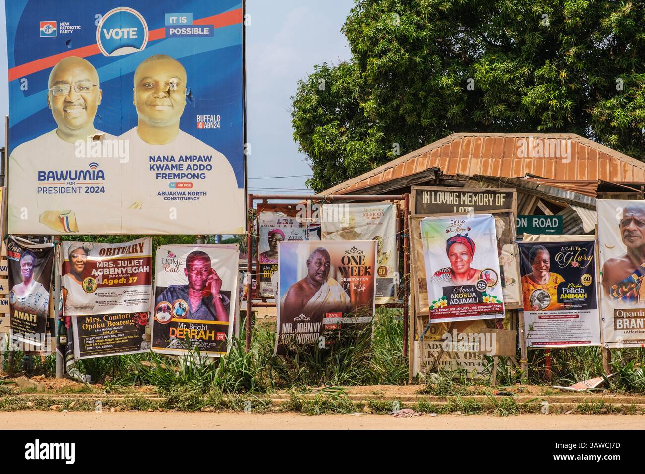 Political advertisement family hi-res stock photography and images - Alamy