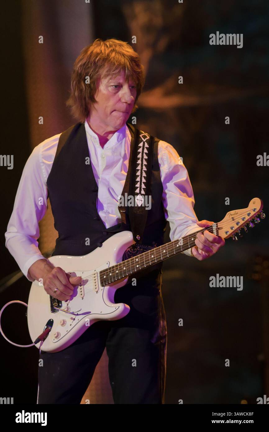 Instrumental layers hi-res stock photography and images - Alamy