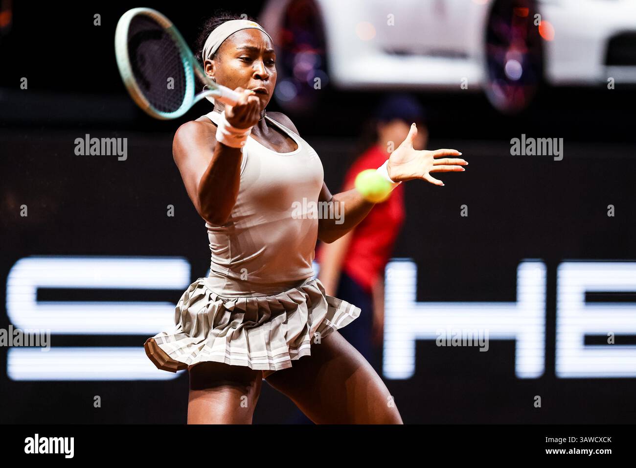 Stuttgart, Deutschland. 19th Apr, 2025. Im Bild Coco Gauff Coco Gauff USA vs Jasmine Paolini ITA ...