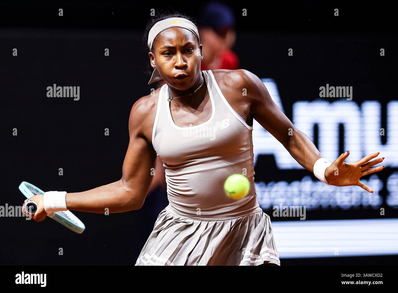 Stuttgart, Deutschland. 19th Apr, 2025. Im Bild Coco Gauff Coco Gauff USA vs Jasmine Paolini ITA ...