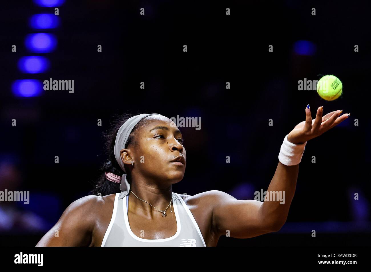 Stuttgart, Deutschland. 19th Apr, 2025. Im Bild Coco Gauff Coco Gauff USA vs Jasmine Paolini ITA ...
