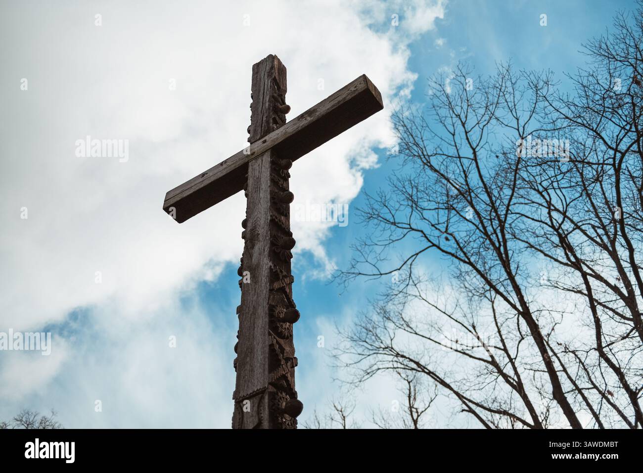 Cross standing in sky romania hi-res stock photography and images - Alamy