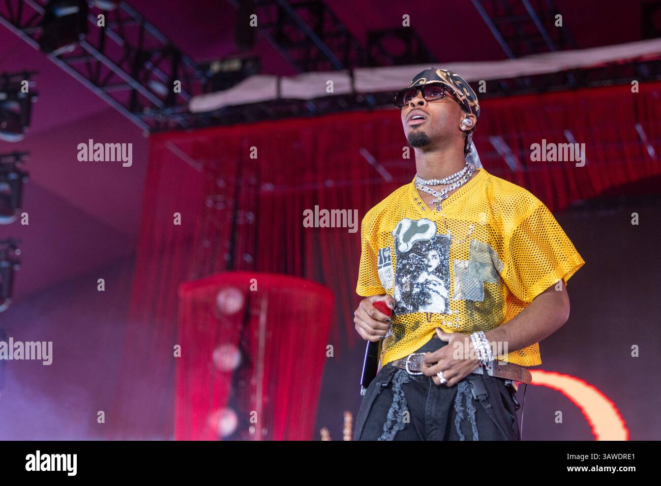 Indio, USA. 18th Apr, 2025. Singer D4vd (David Anthony Burke) during ...