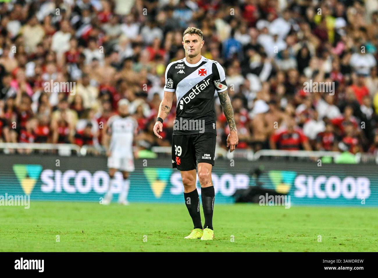 Rio De Janeiro, Brazil. 19th Apr, 2025. Vegetti during Vasco x Flamengo ...