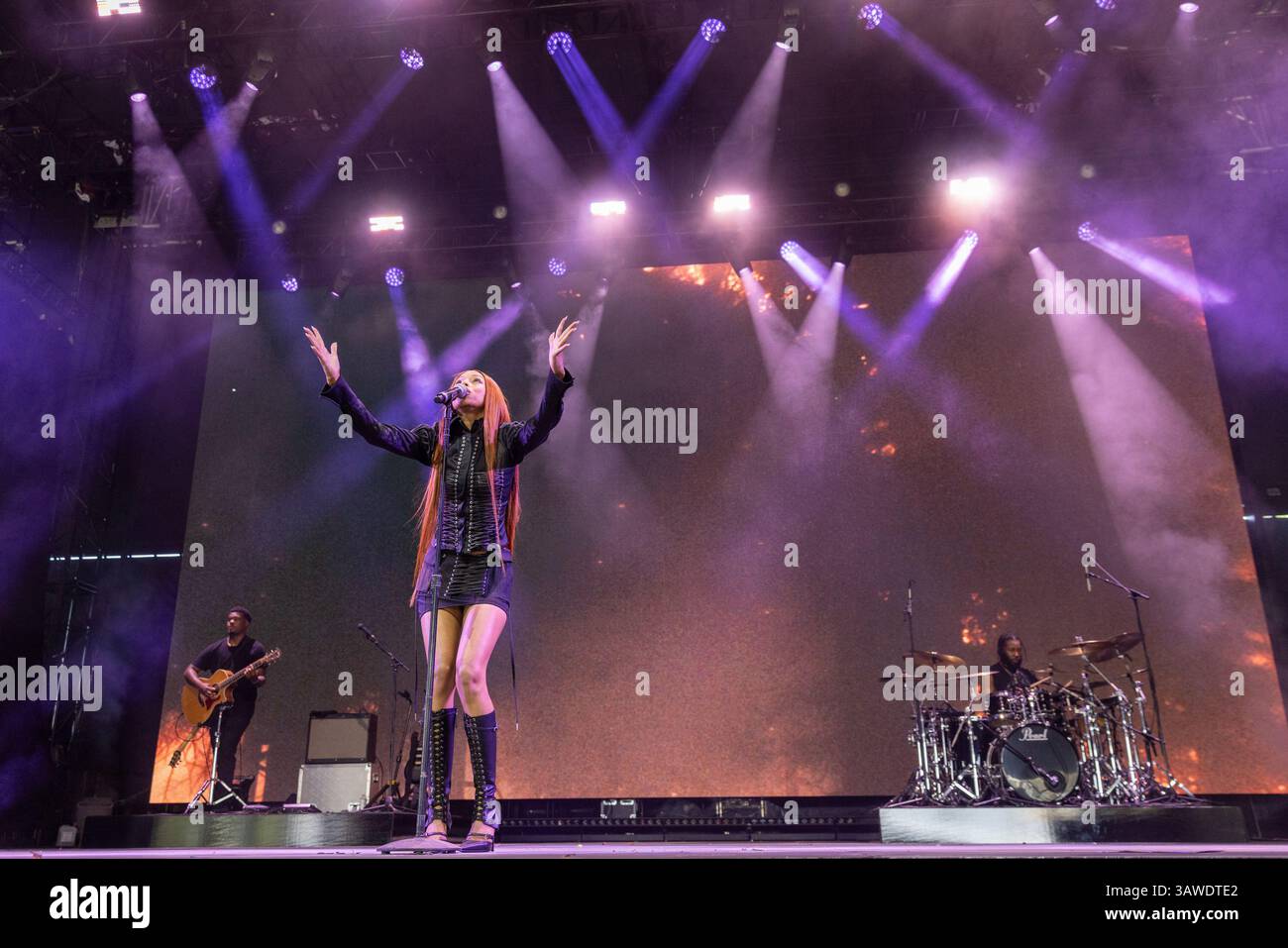 Indio, USA. 18th Apr, 2025. Singer Ravyn Lenae during the Coachella ...