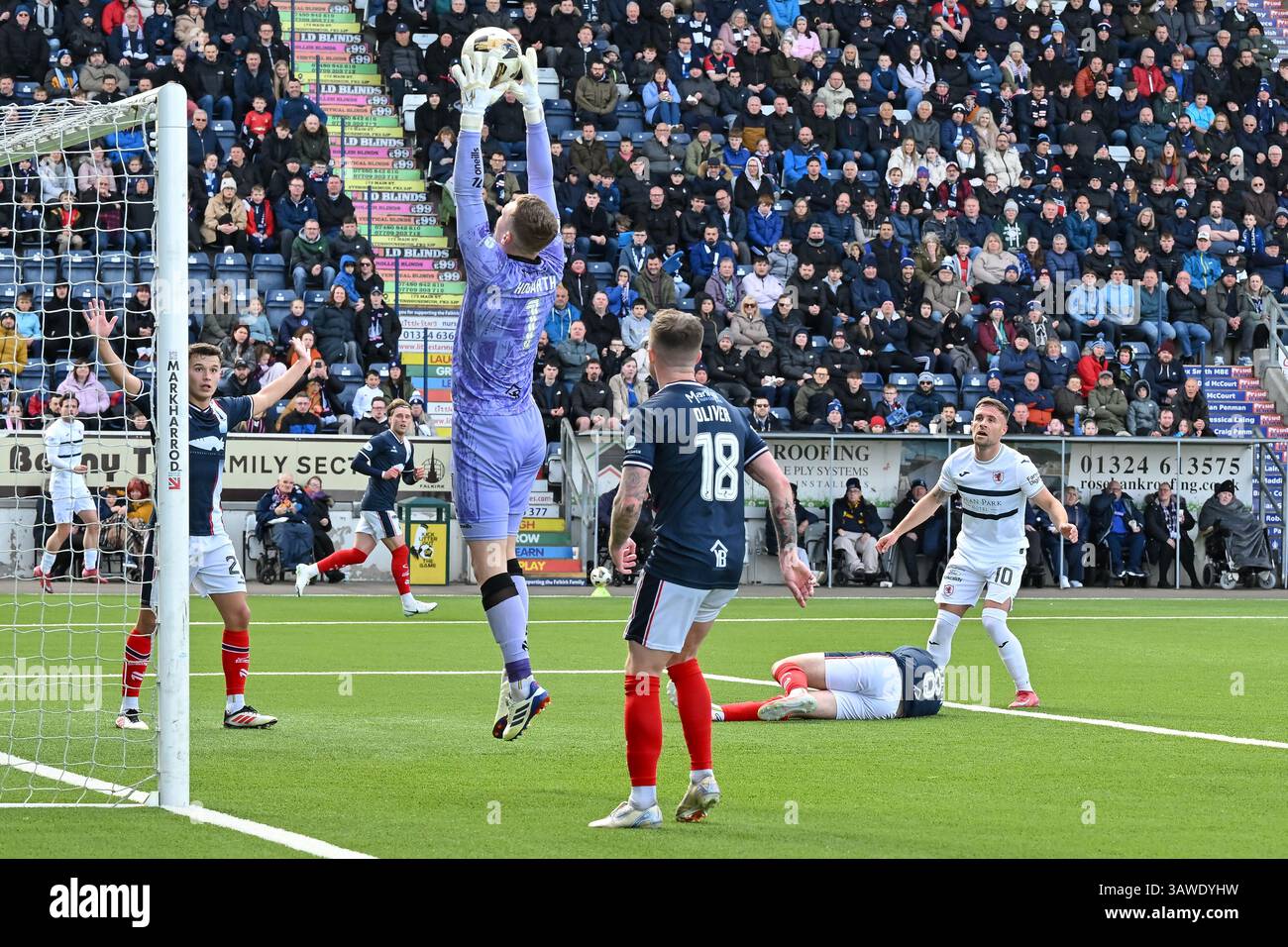 Falkirk, Scotland, UK. 19th April, 2025. Falkirk goalkeeper bbNicky ...