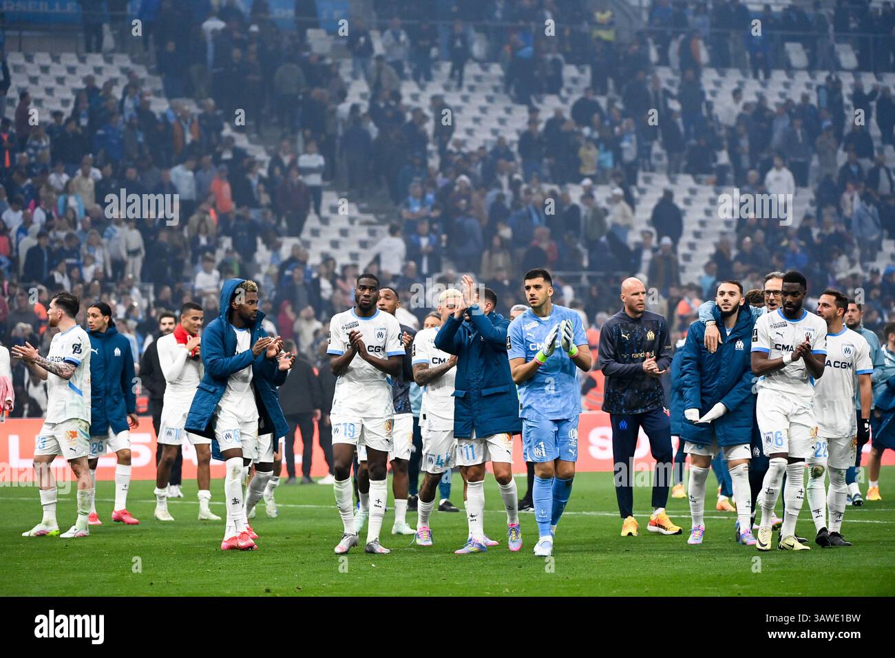 France. 19th Apr, 2025. 62 Amir MURILLO (om) - 19 Geoffrey KONDOGBIA ...