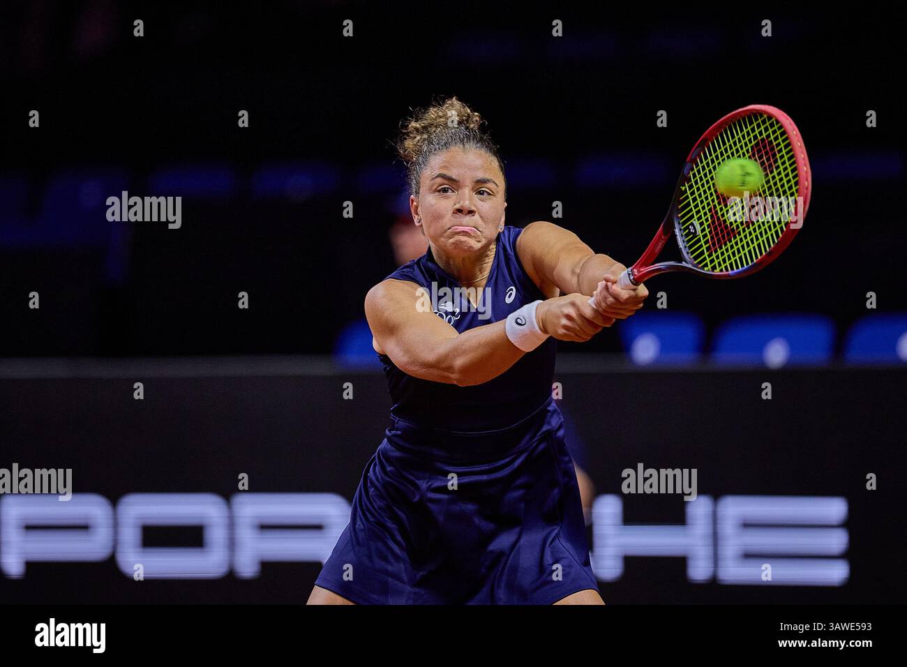 Stuttgart, Baden-Wuerttemberg, Germany. 15th Apr, 2025. Jasmine Paulini ...