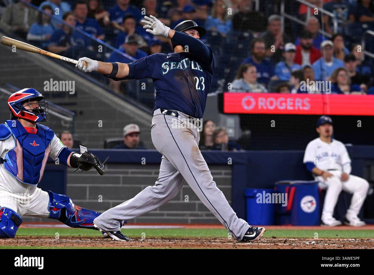Seattle Mariners' Rowdy Tellez (23) hits a grand slam against the ...