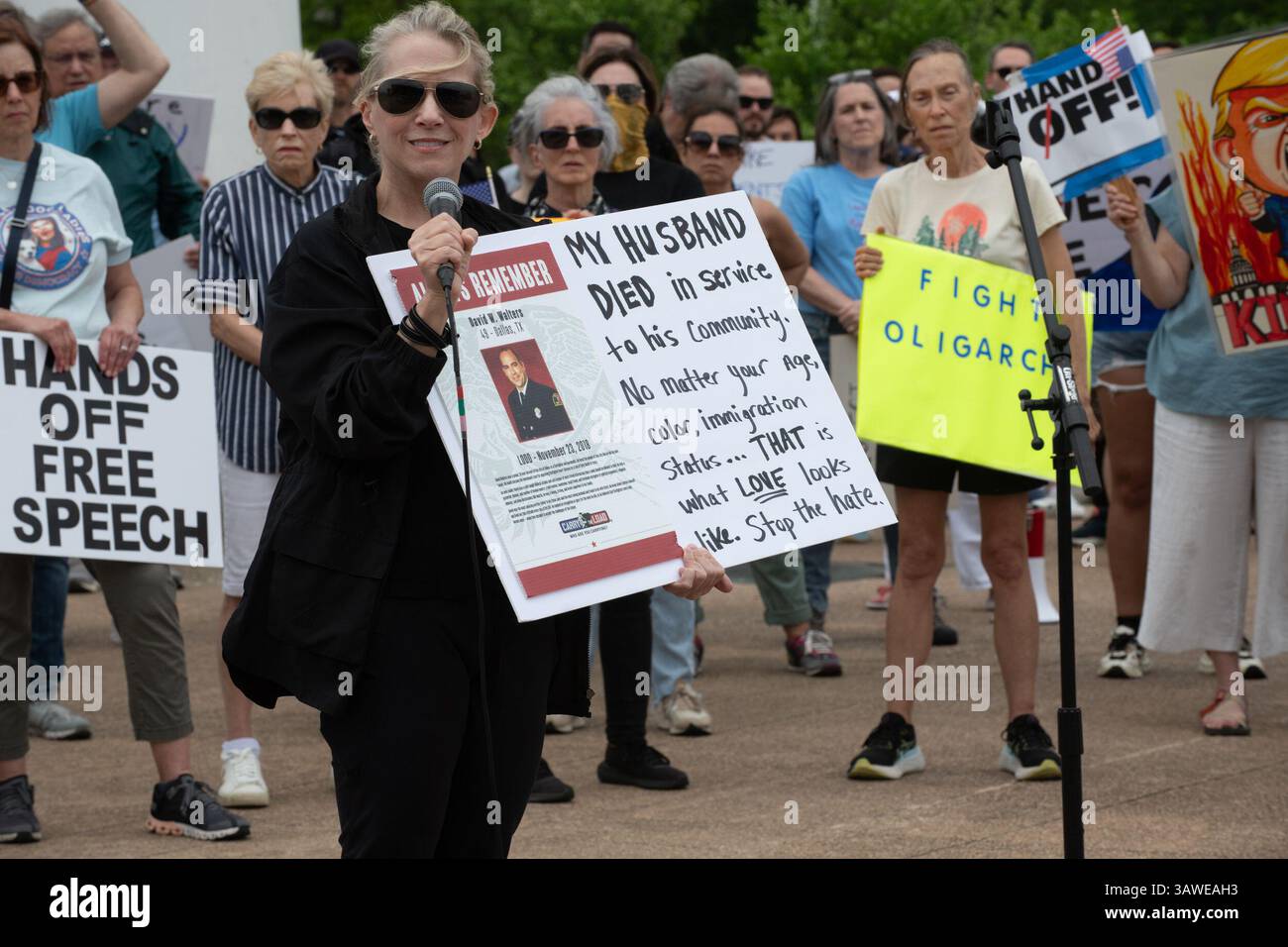 Line of duty series 1 hi-res stock photography and images - Alamy