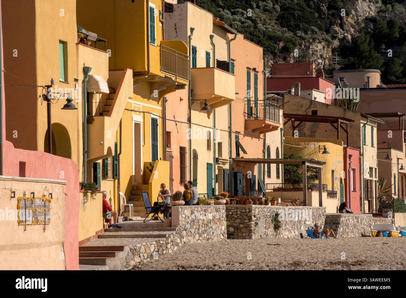 Spiaggia di finale ligure hi-res stock photography and images - Alamy