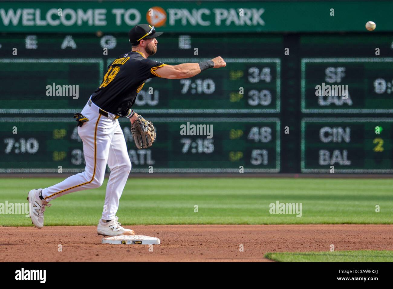 PITTSBURGH, PA - APRIL 19: Pittsburgh Pirates shortstop Jared Triolo ...