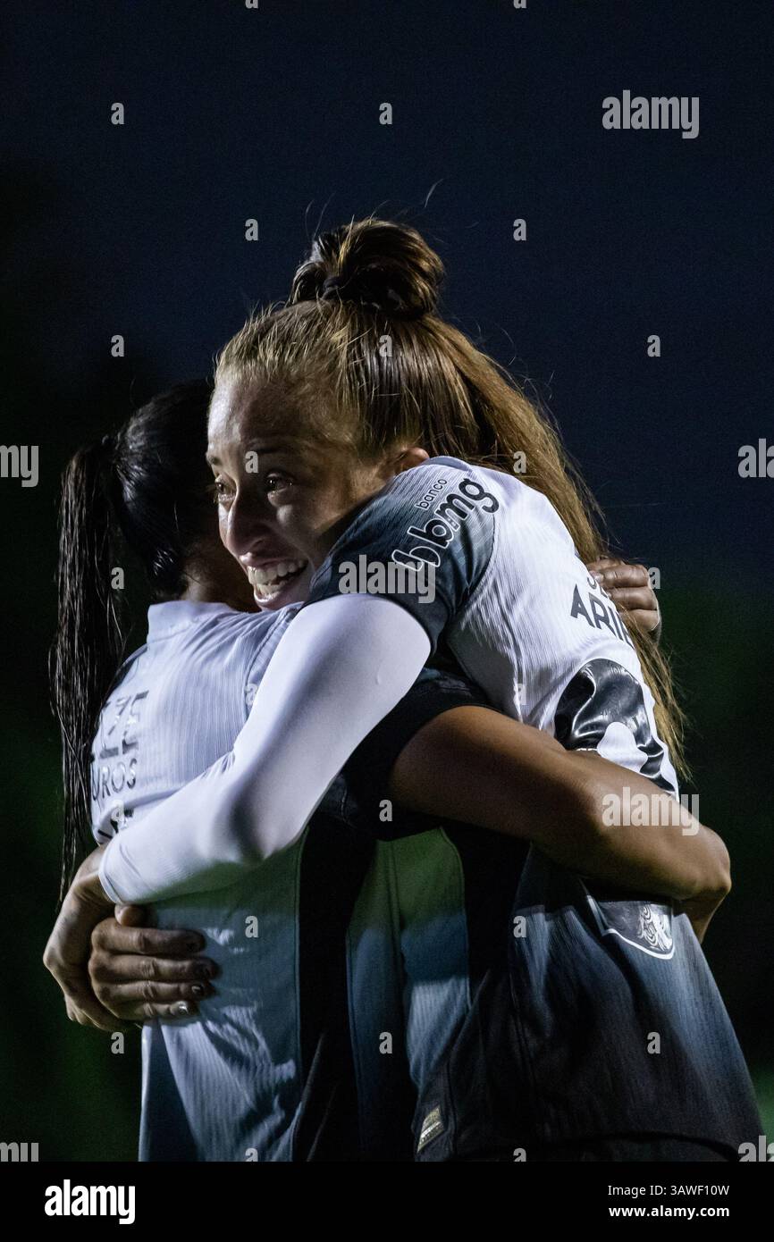SÃO PAULO, SP - 19.04.2025: CORINTHIANS X 3B - Ariel Godoi celebrates ...