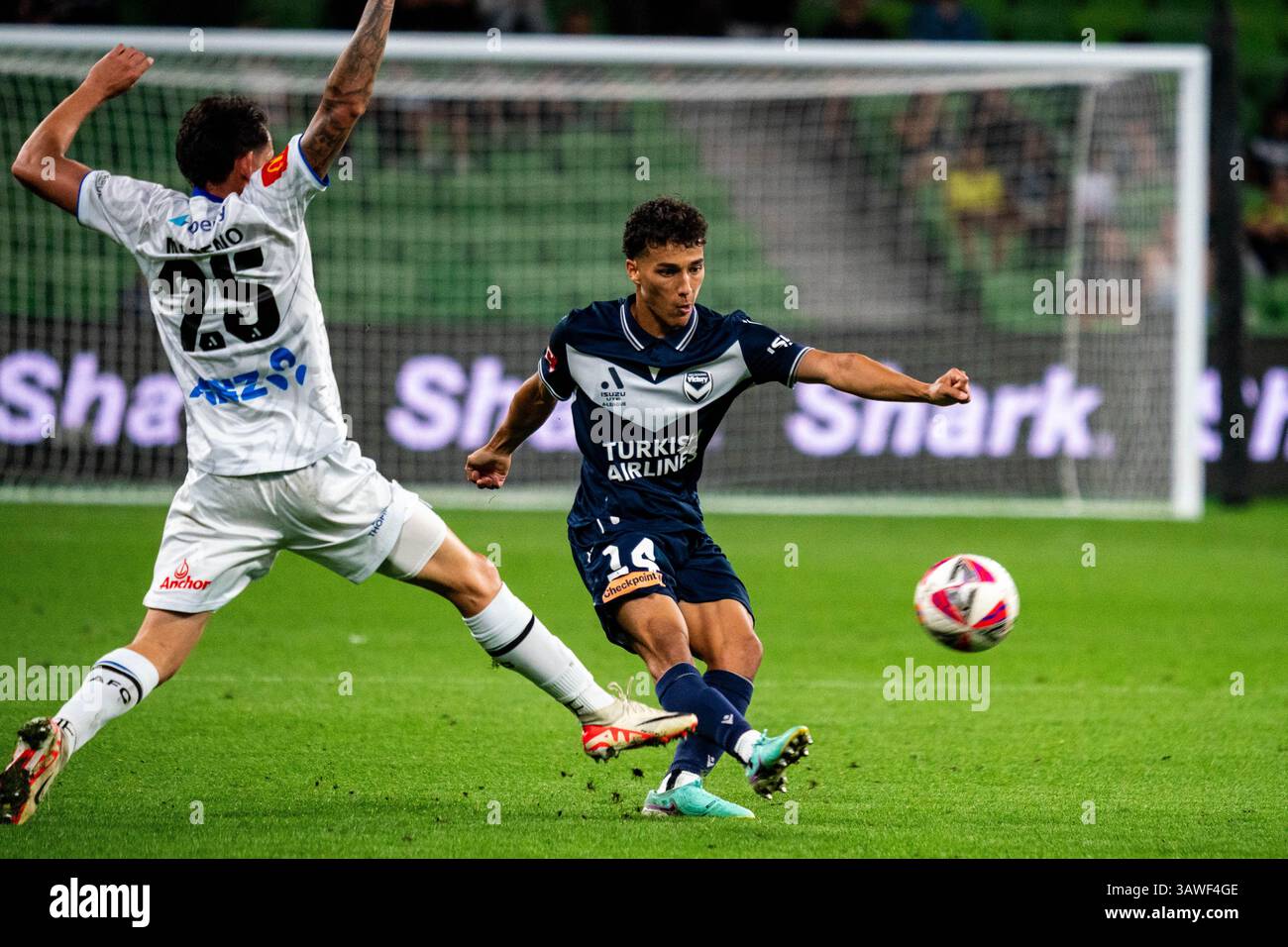 Melbourne, Victoria, Australia. 19th Apr, 2025. Auckland FC Midfielder ...