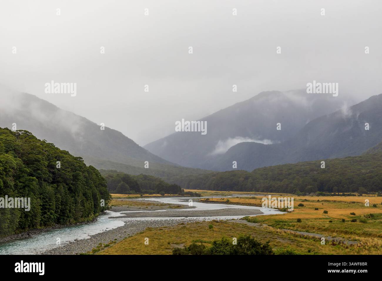 The beautiful Makarora River at the Blue pools walking track in South ...