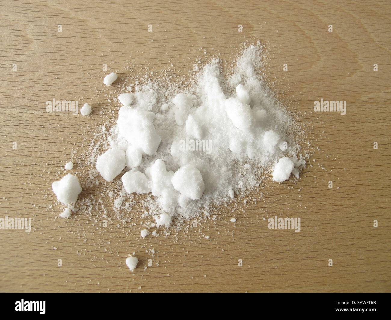 Ammonia salts hi-res stock photography and images - Alamy