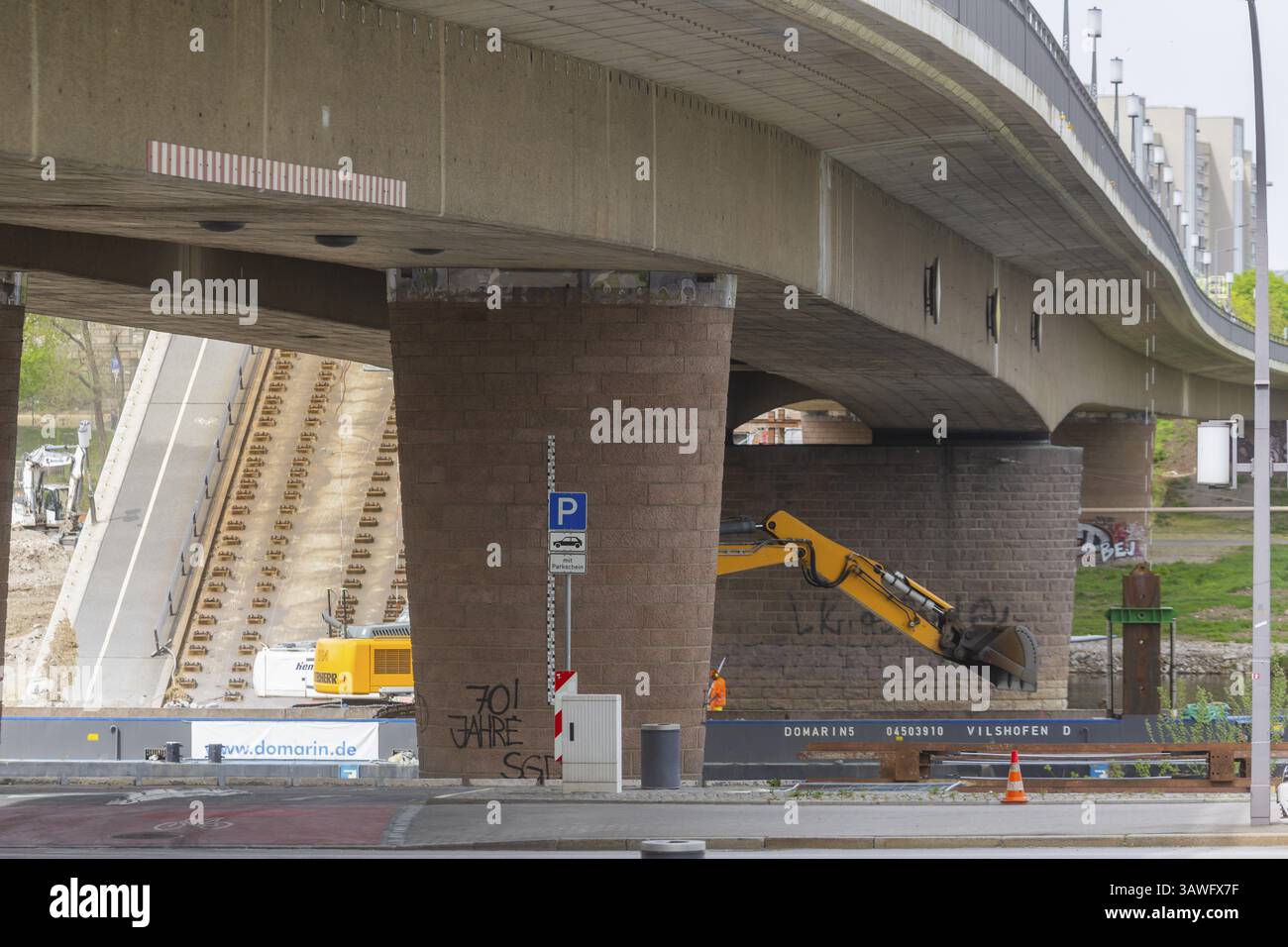 Demolition work is being prepared following the partial collapse of the ...